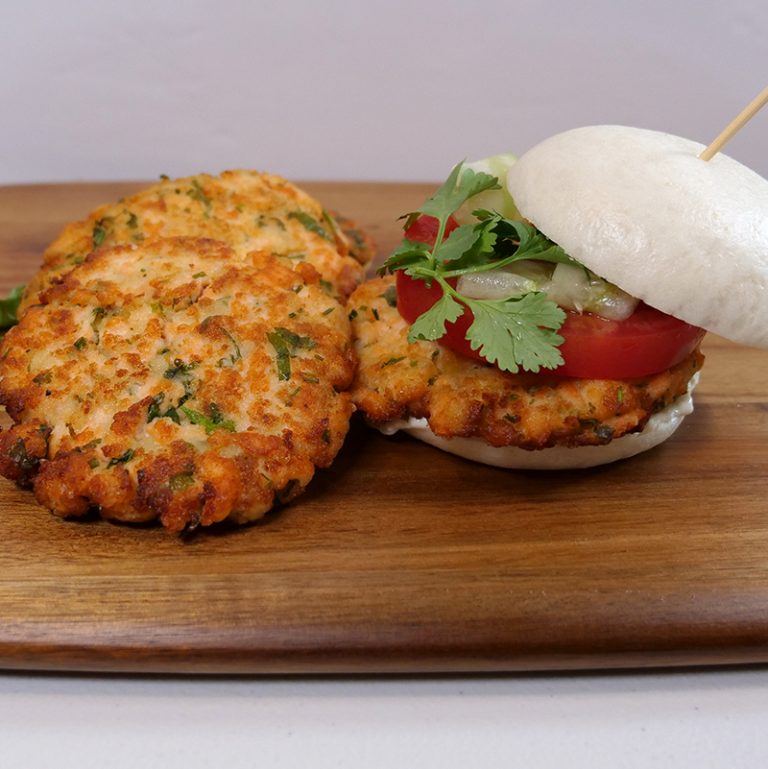Salmon Bao Burger – Shirley Cooking